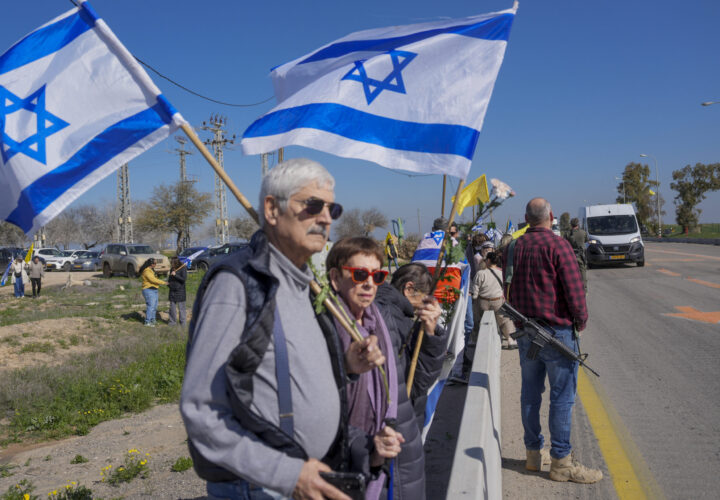 Israelis bid farewell to Shiri Bibas and her 2 young sons killed in ...