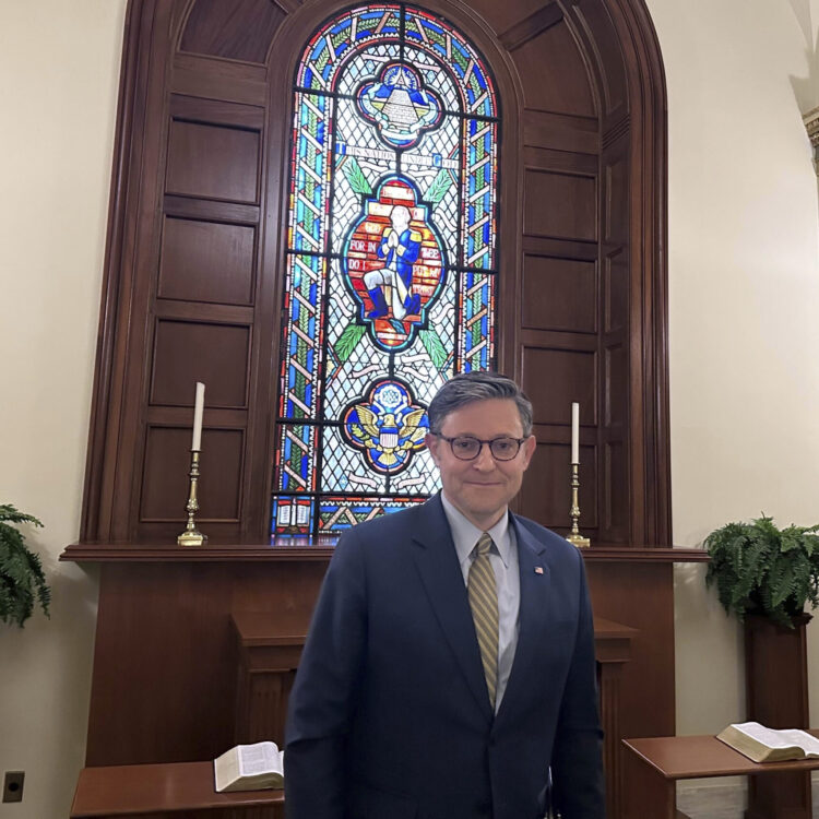 Congressional correspondent Mascaro lands exclusive 3 a.m. interview ...