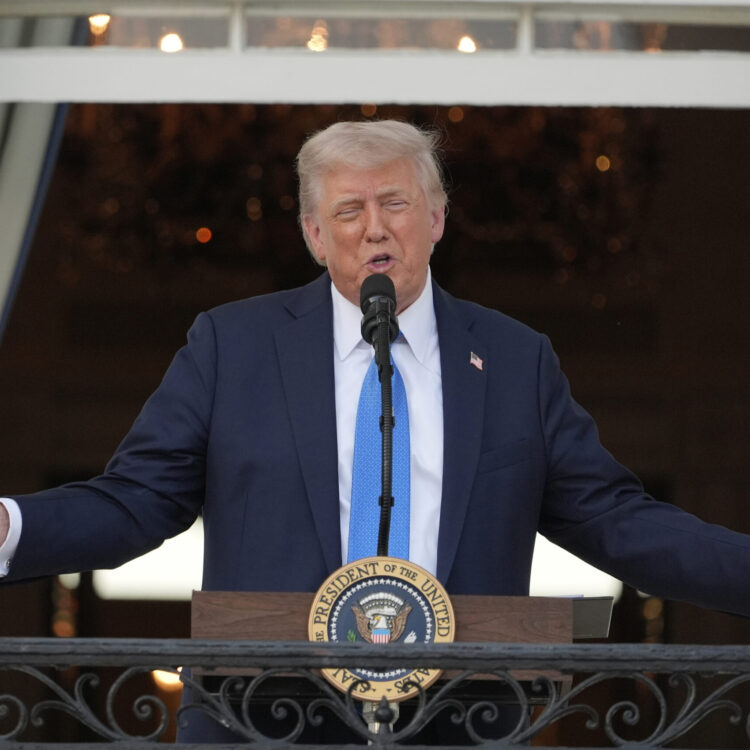 Reporter exposes 'deep state' criticism of Trump from conspiracy ...