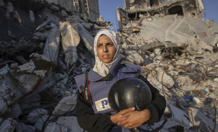 White House bars AP reporter from Oval Office because of AP style ...