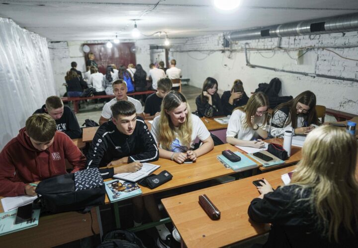 Underground classrooms: Photos of Ukrainian students' first day back to ...